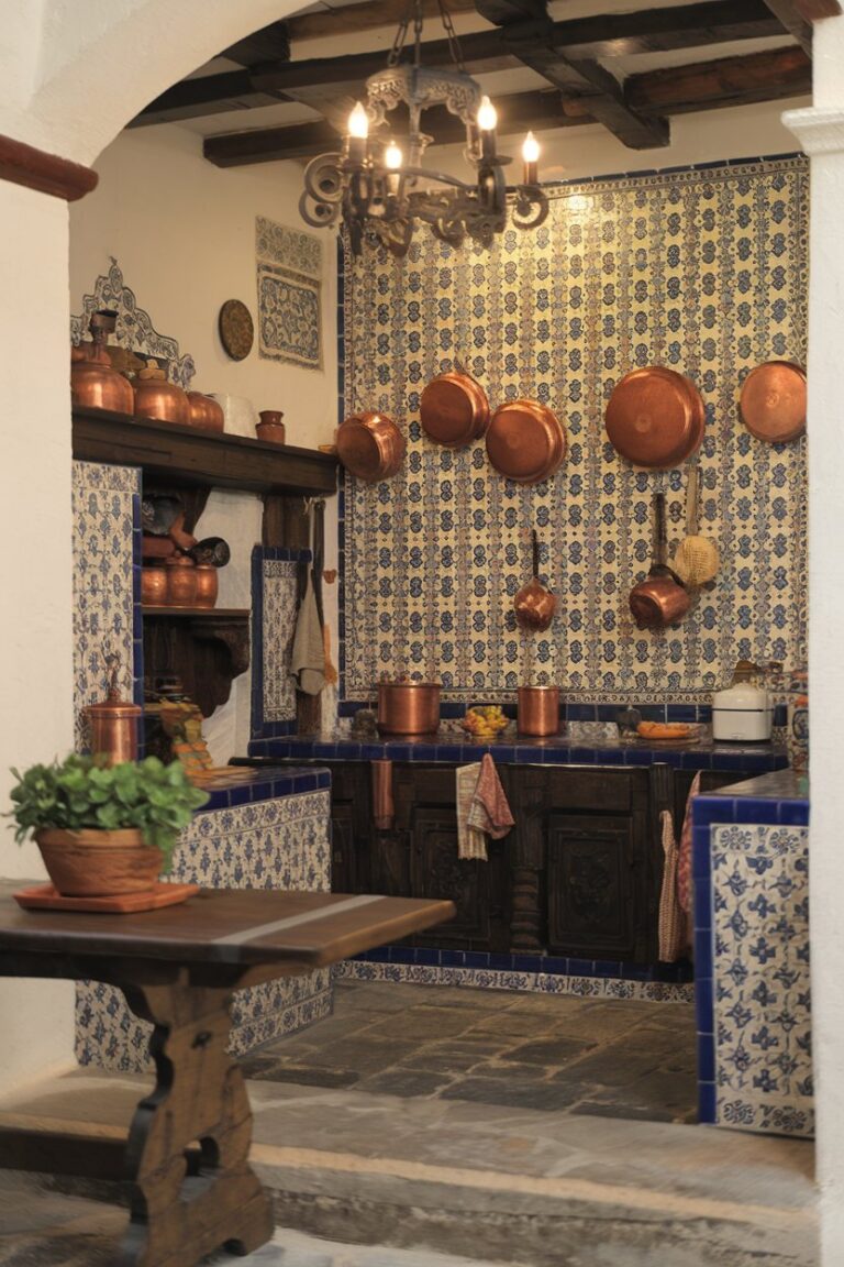 15 Spanish Kitchen Designs Showcasing Timeless Style and Warmth - My ...